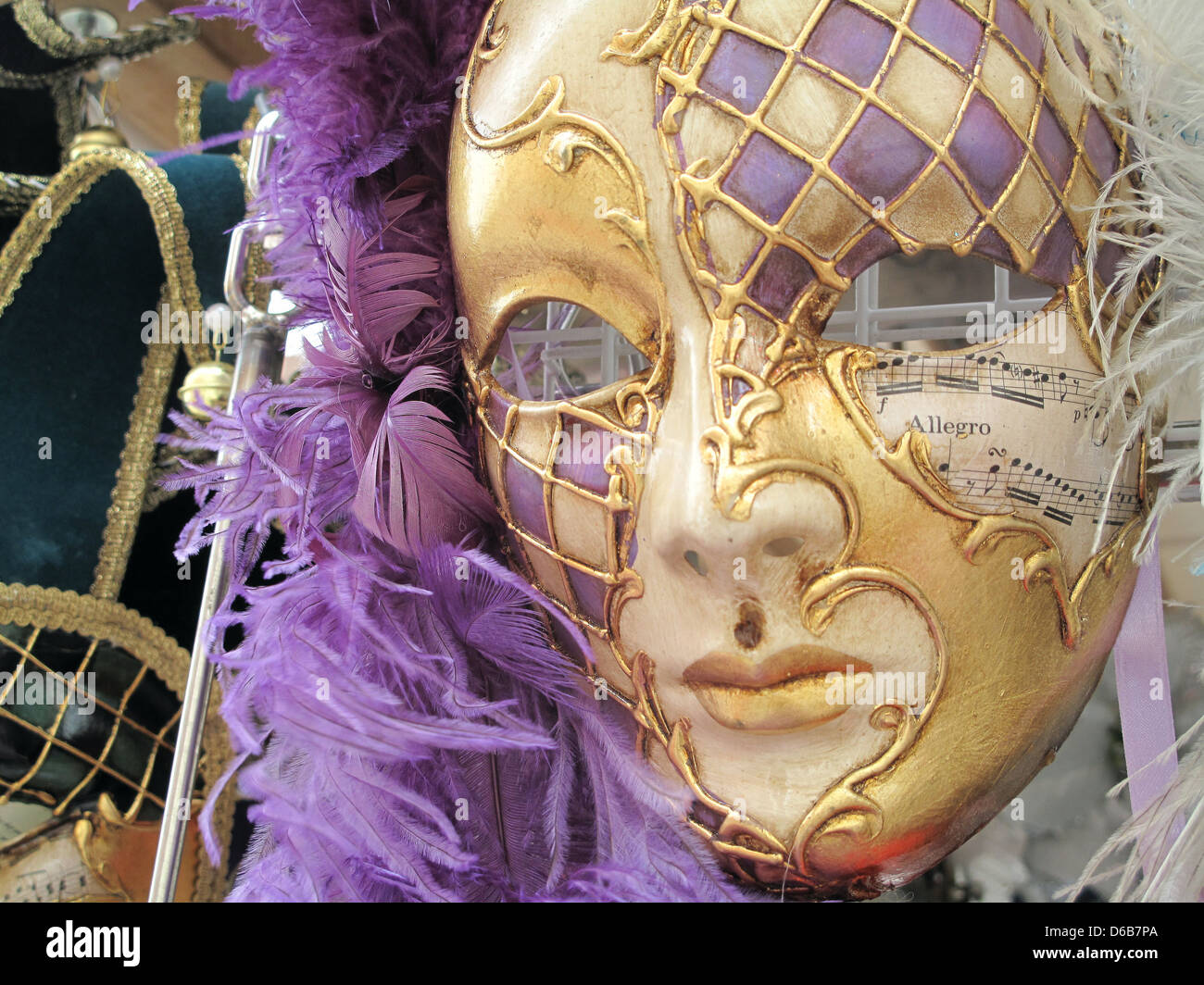 Mask venetian carnivale hi-res stock photography and images - Alamy