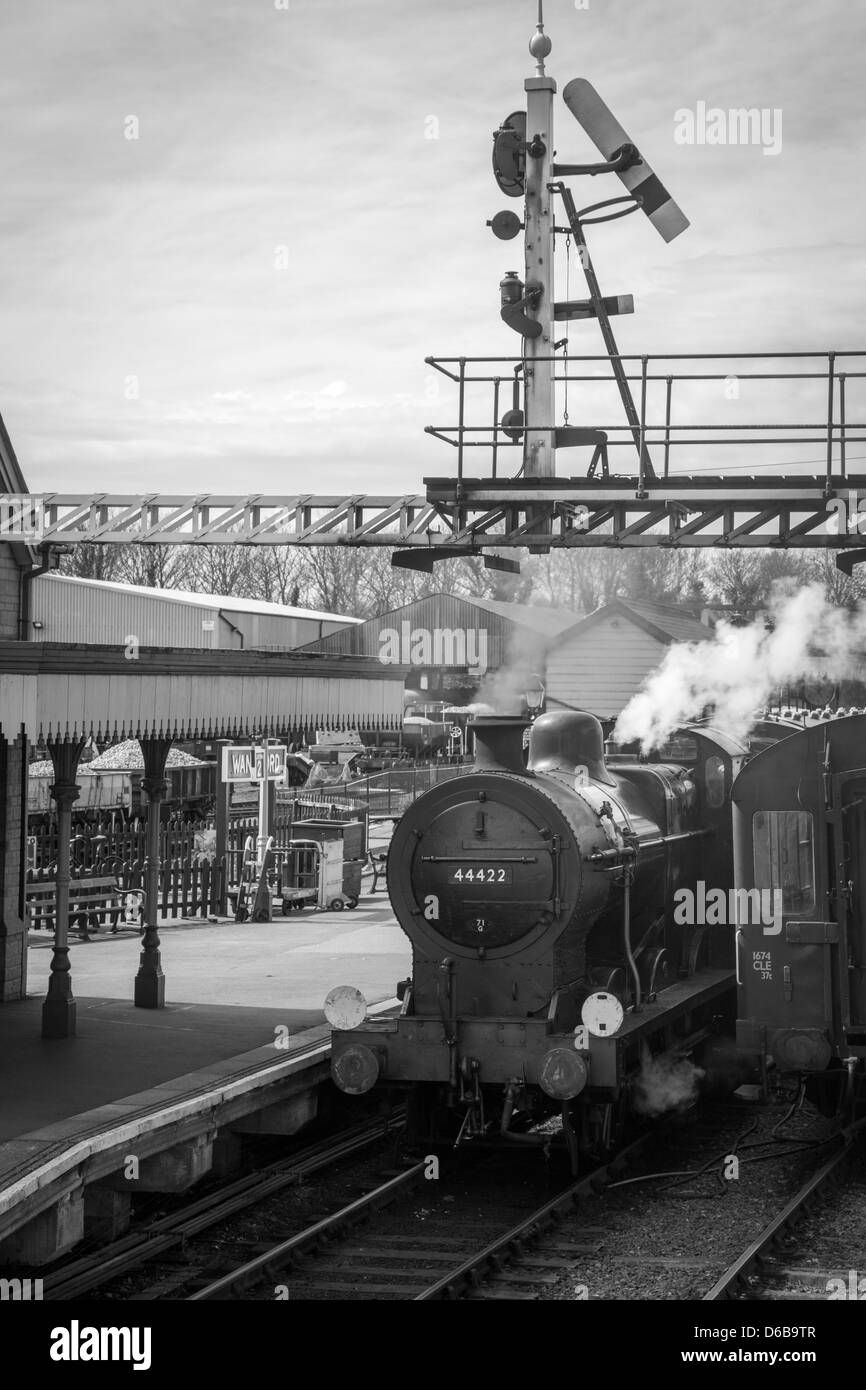 Class 4f steam locomotive hi-res stock photography and images - Alamy