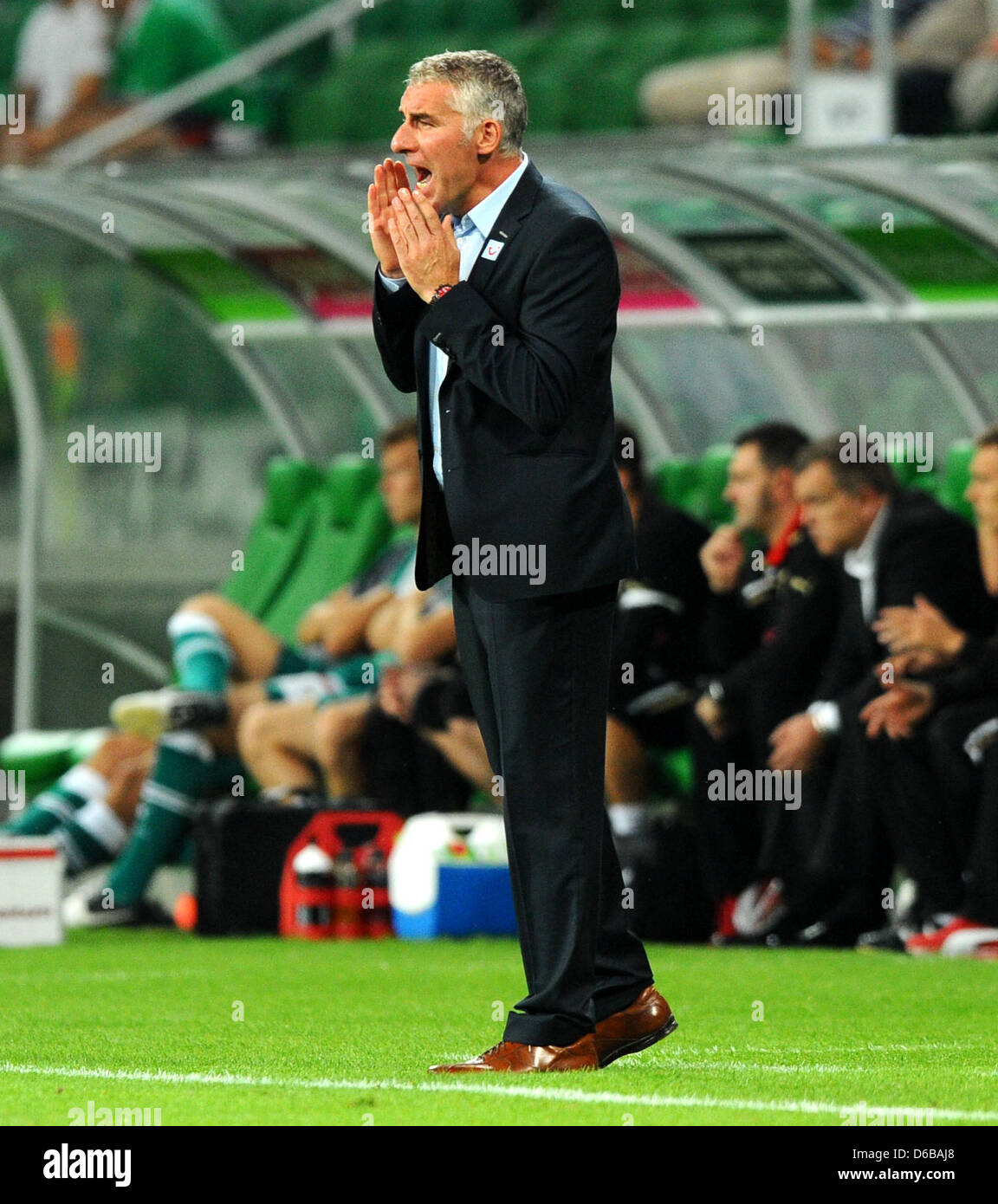 Fourth round first leg hi-res stock photography and images - Alamy
