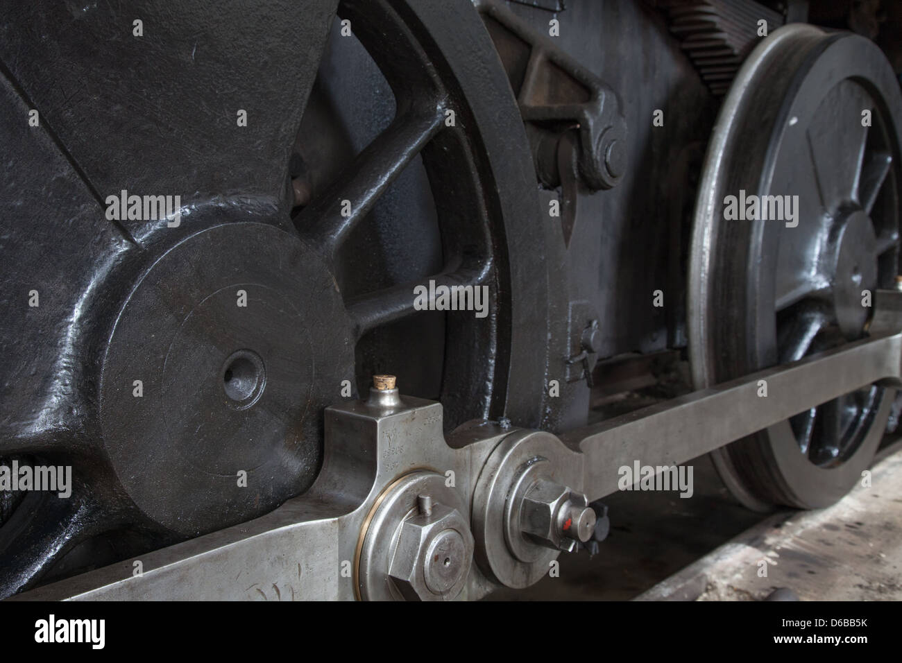 Steam Train Wheels Stock Photo - Alamy