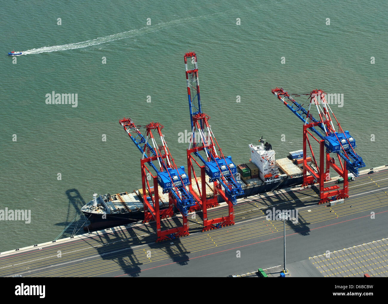 Aerial view of the JadeWeserPort in Wilhelmshaven at the Jade Bight ...