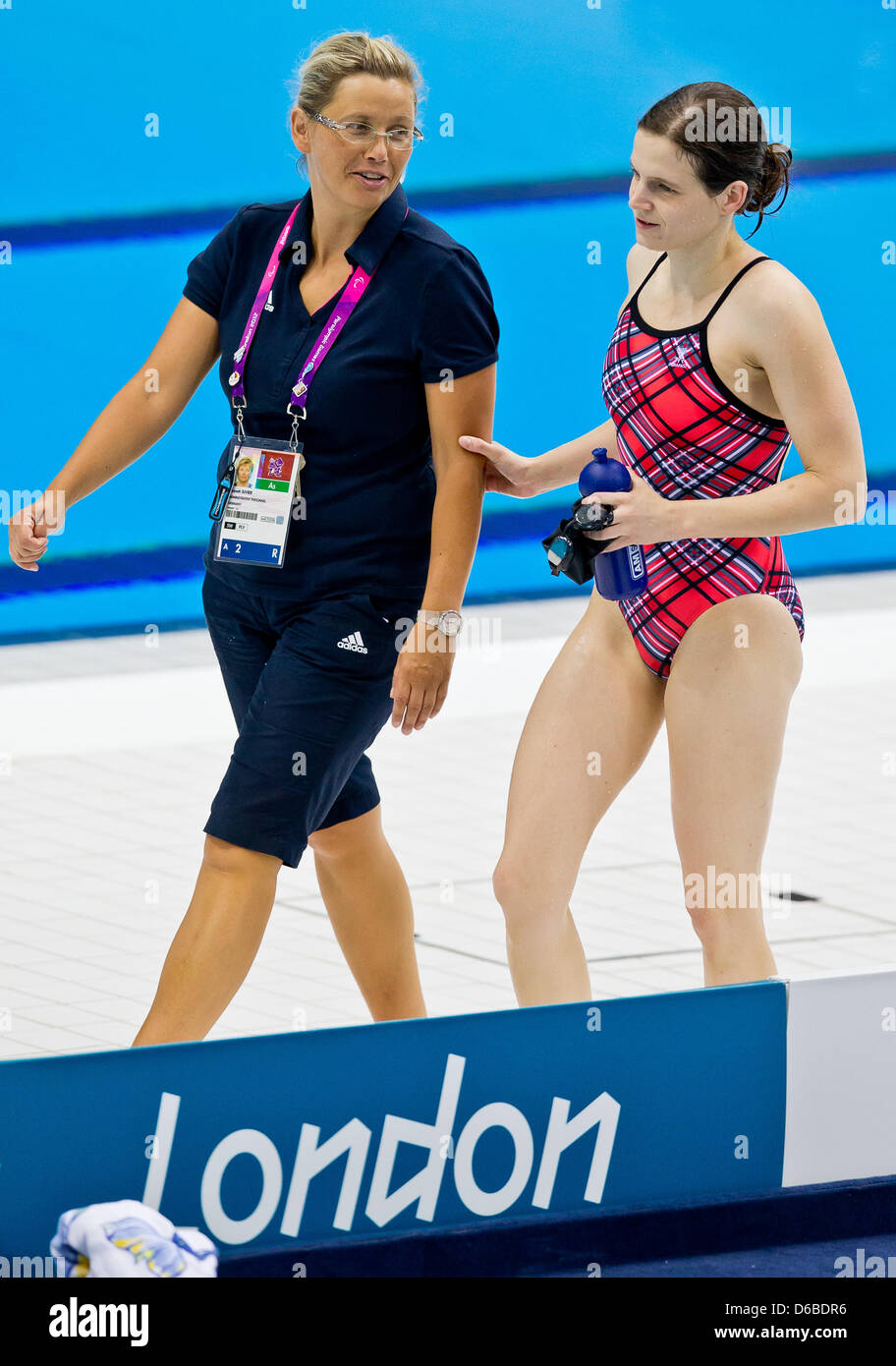 Daniela Schulte (r) and Annett Juvier of Germany seen during a training ...