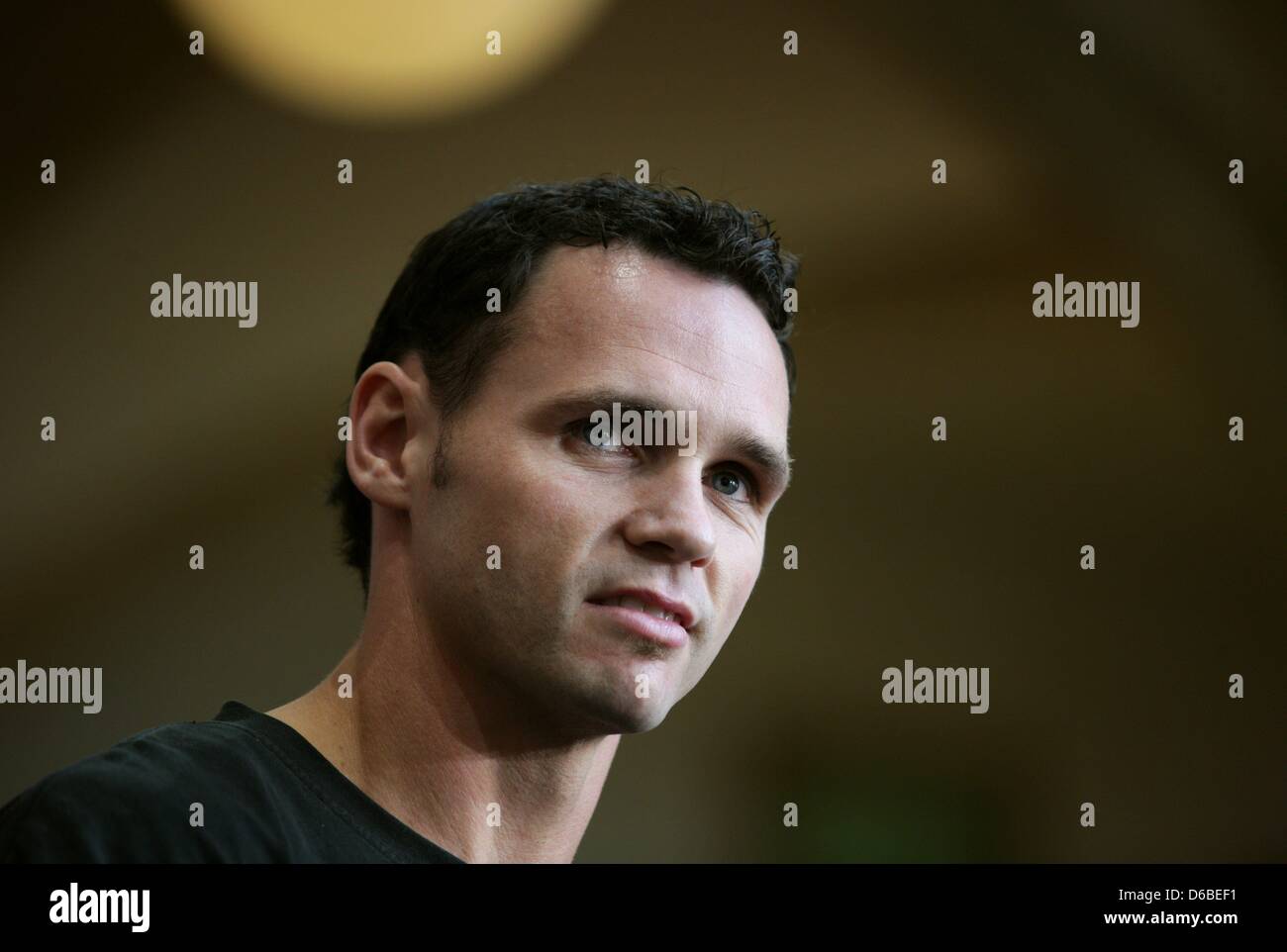 Australian boxer and IBF middleweight champion Daniel Geale trains at ...