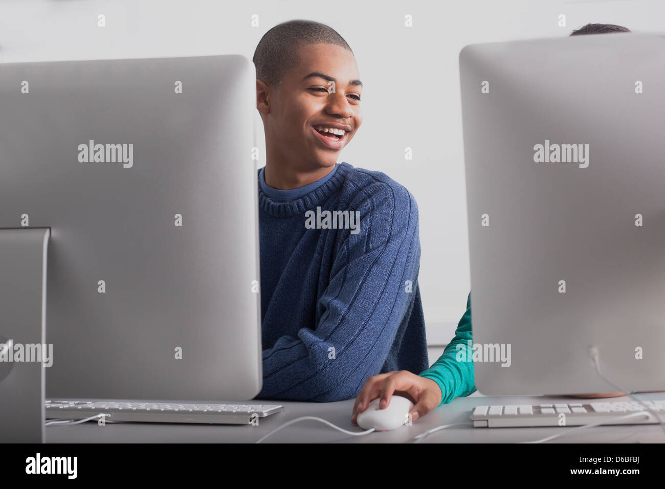 Children Computers School High Resolution Stock Photography and Images ...