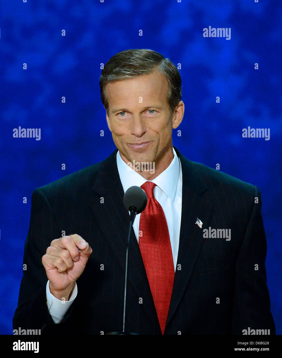 Senator john thune hi-res stock photography and images - Alamy
