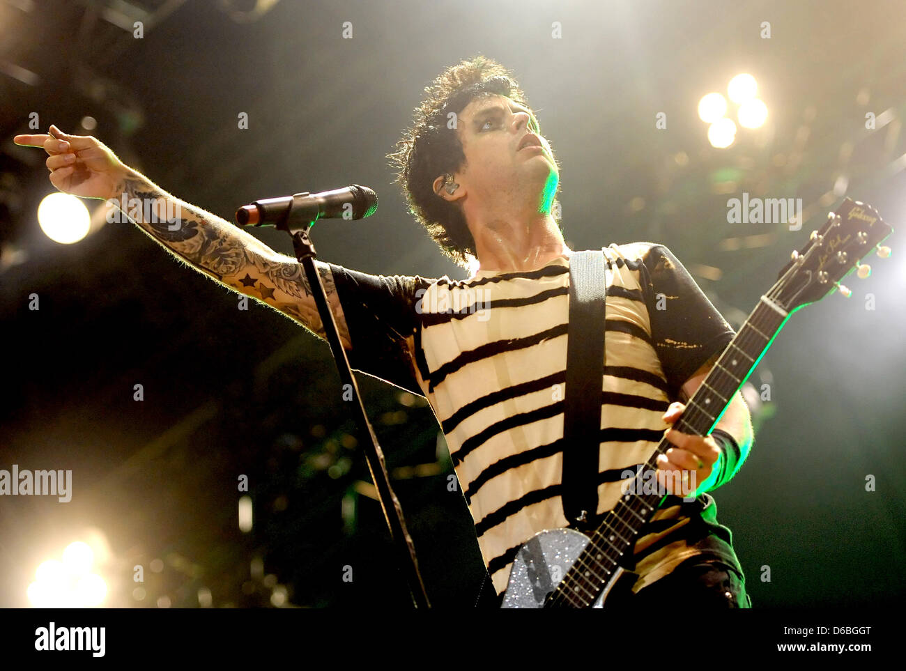 Singer Billie Joe Armstrong of the US band Green Day performs on stage ...