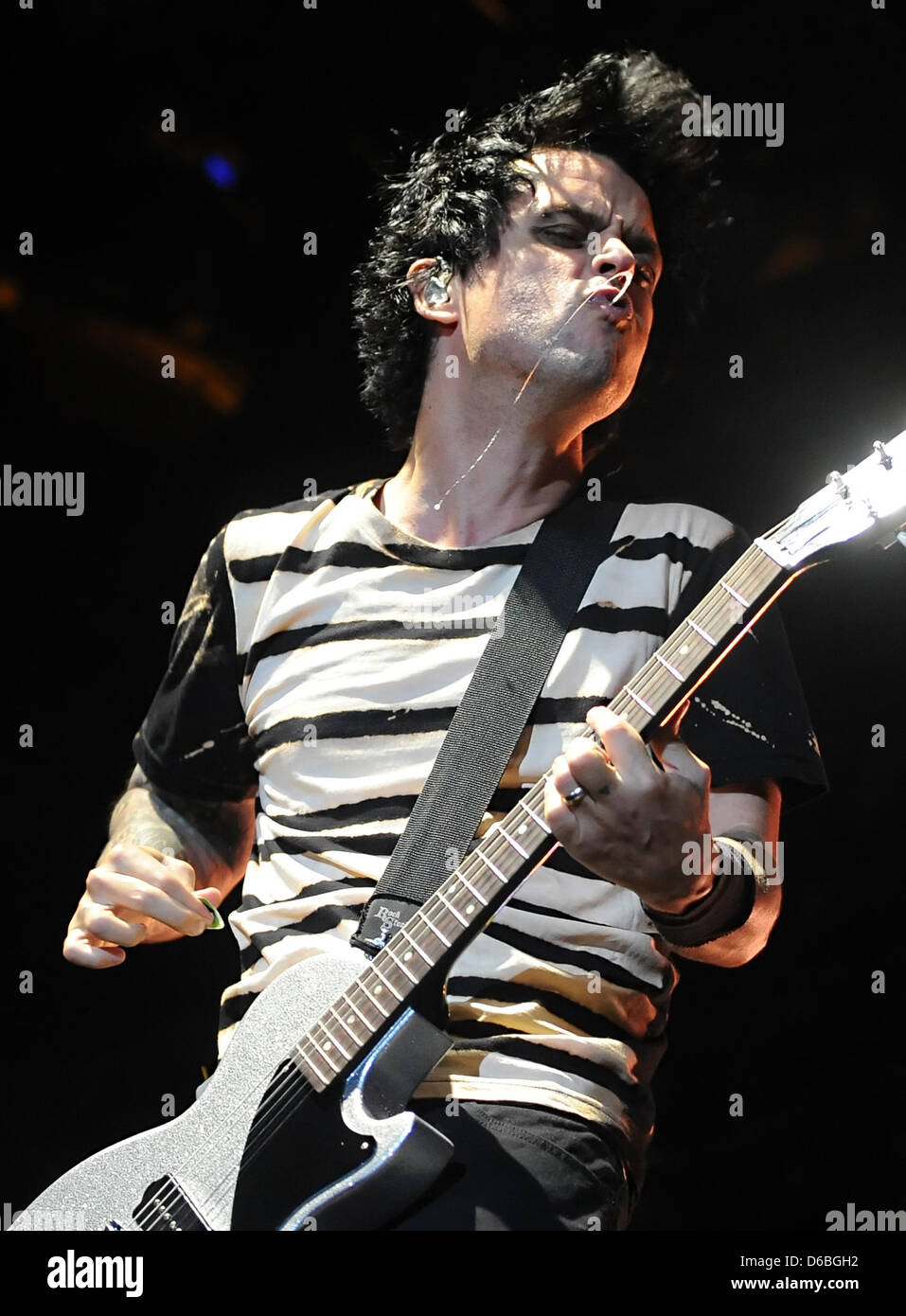 Singer Billie Joe Armstrong of the US band Green Day performs on stage ...