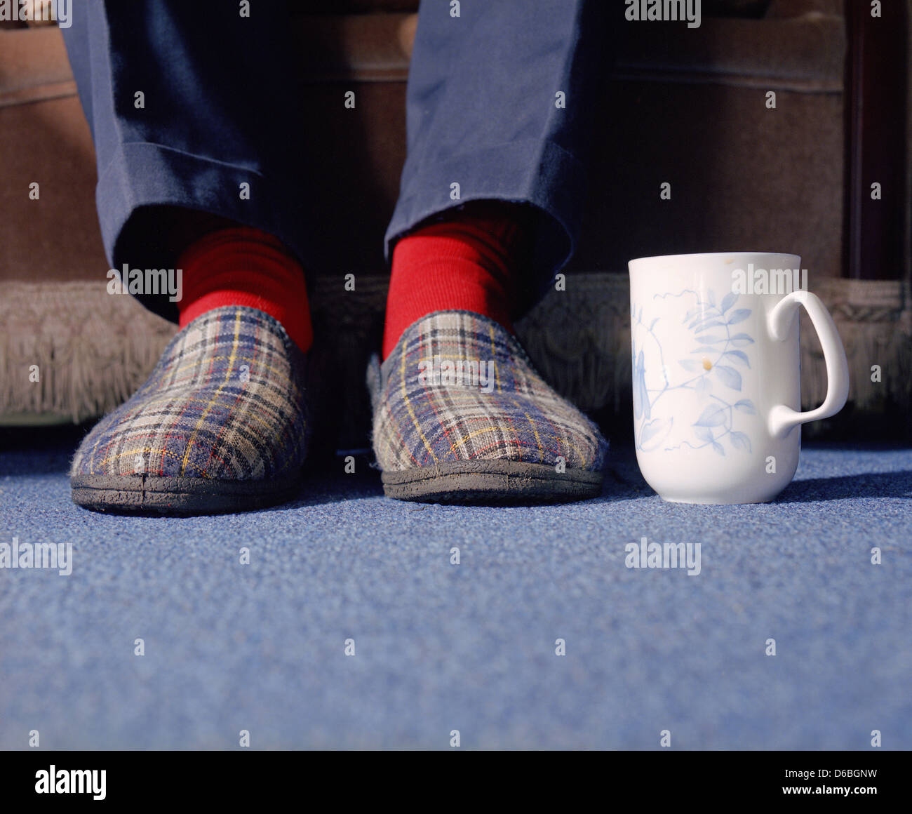 Tea cup foot feet hi-res stock photography and images - Alamy