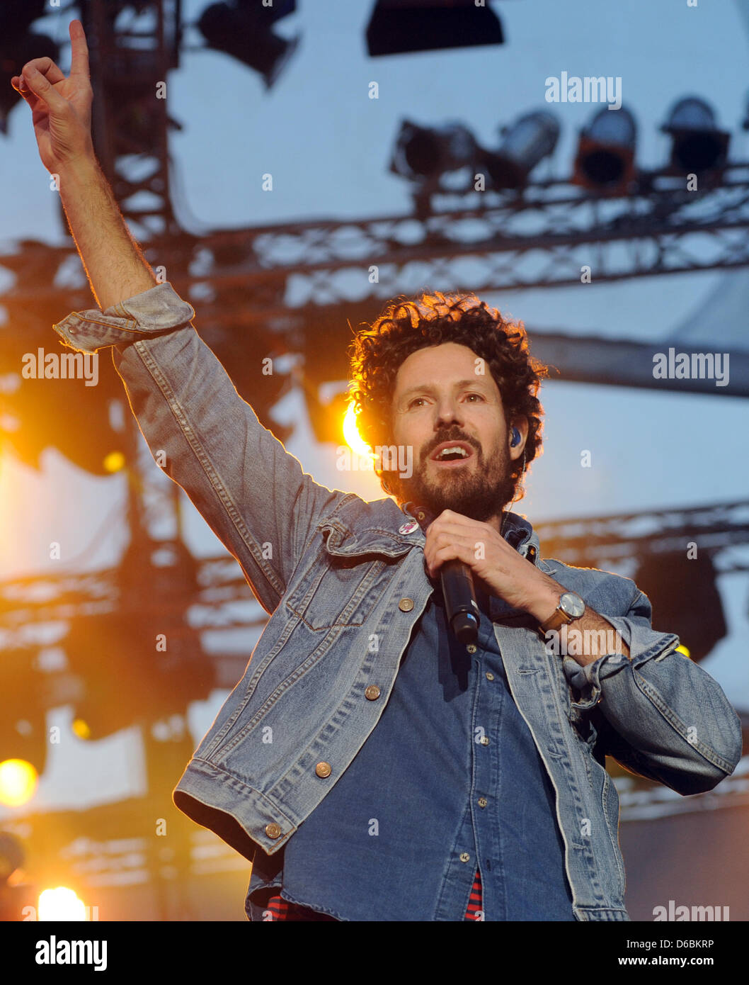 German singer Max Herre performs during the music festival 'Die Neuen ...