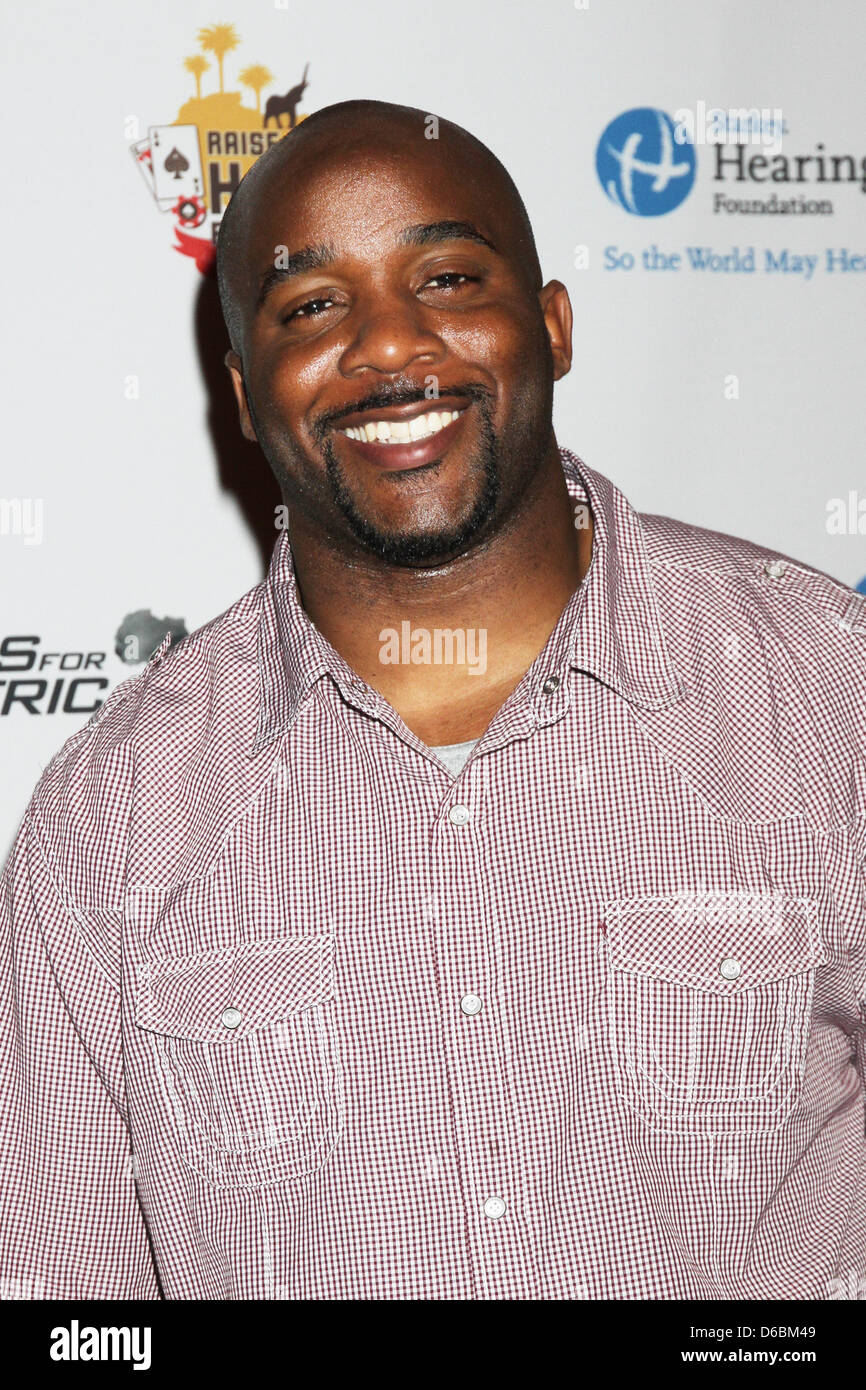 Roy Williams Celebrities, Poker Pros and Football Stars Raise Their ...