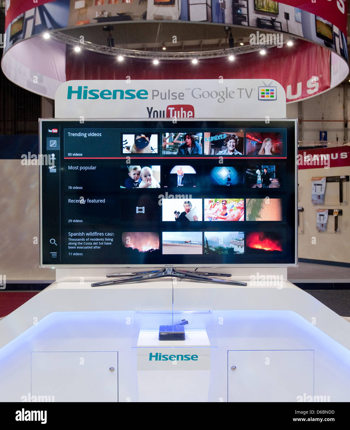 Chinese electronics company Hisense presents a box that adds google ...