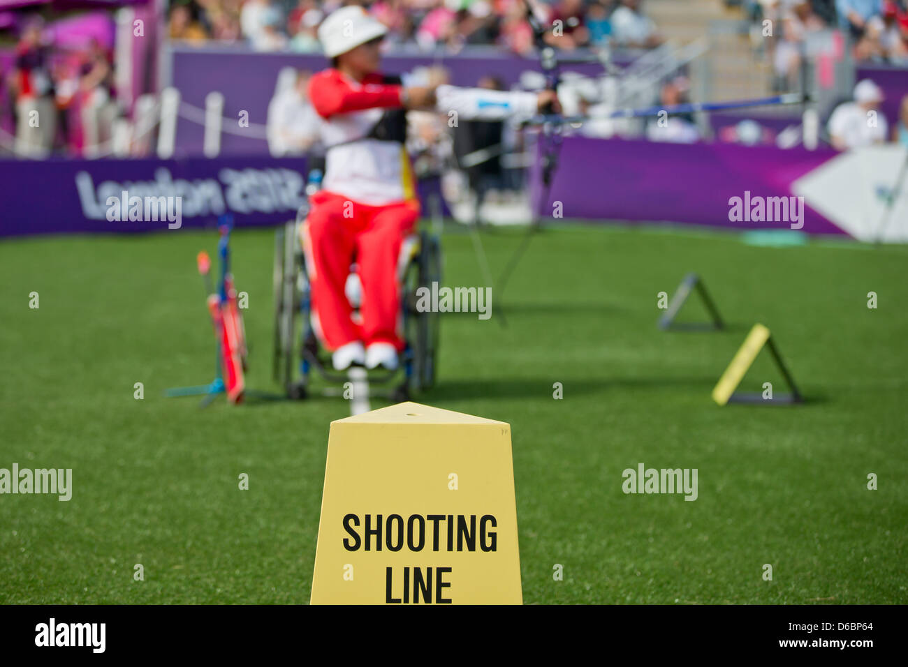 A sign with "Shooting line" is seen during the women's individual ...