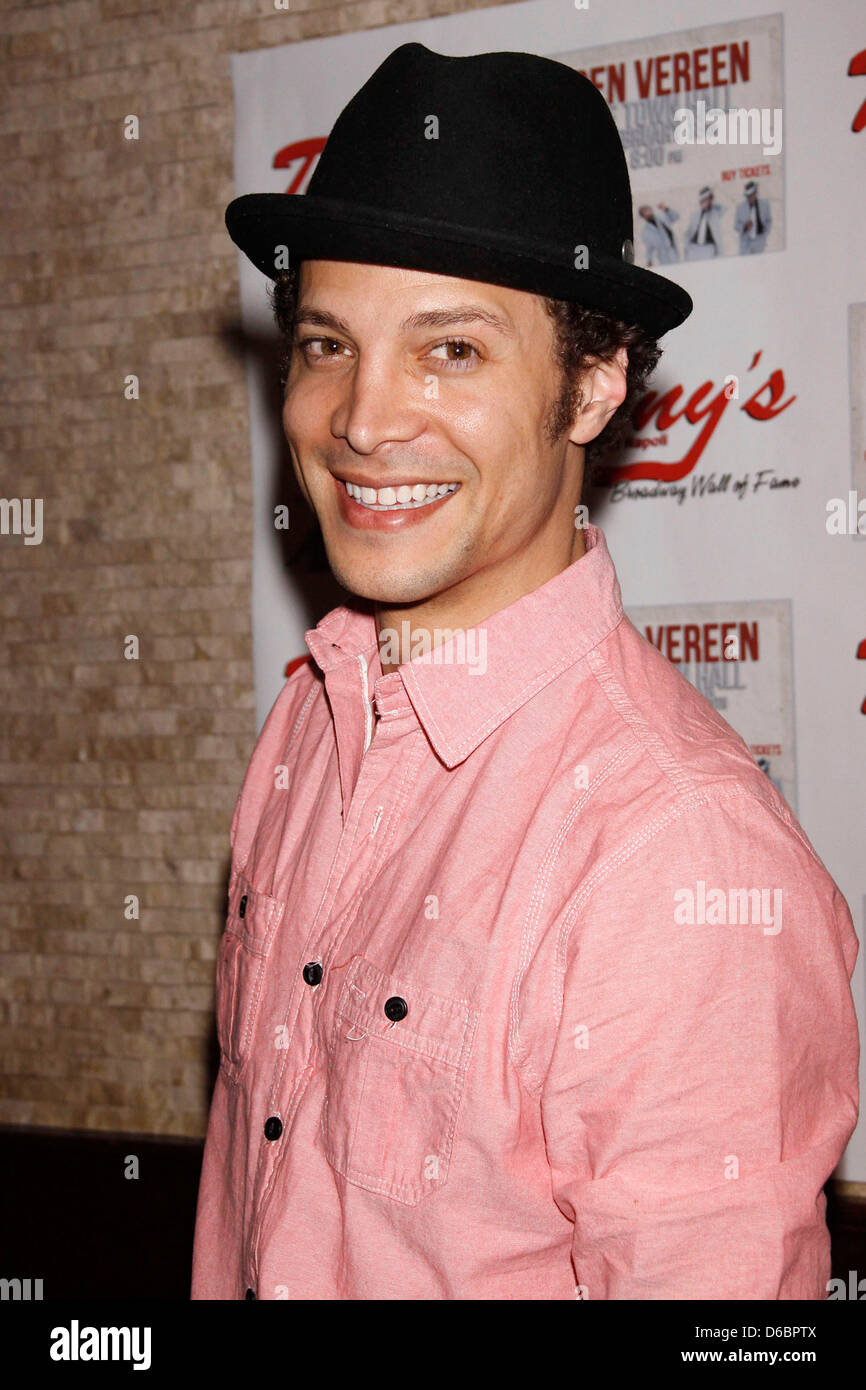 Justin Guarini Portrait unveiling and party to honor Broadway Legend ...