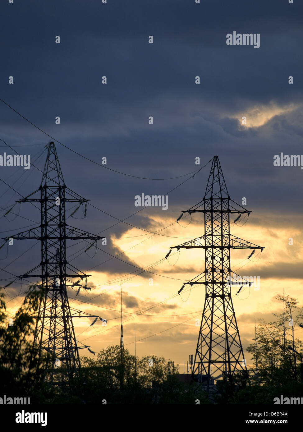 Electricity towers hi-res stock photography and images - Alamy