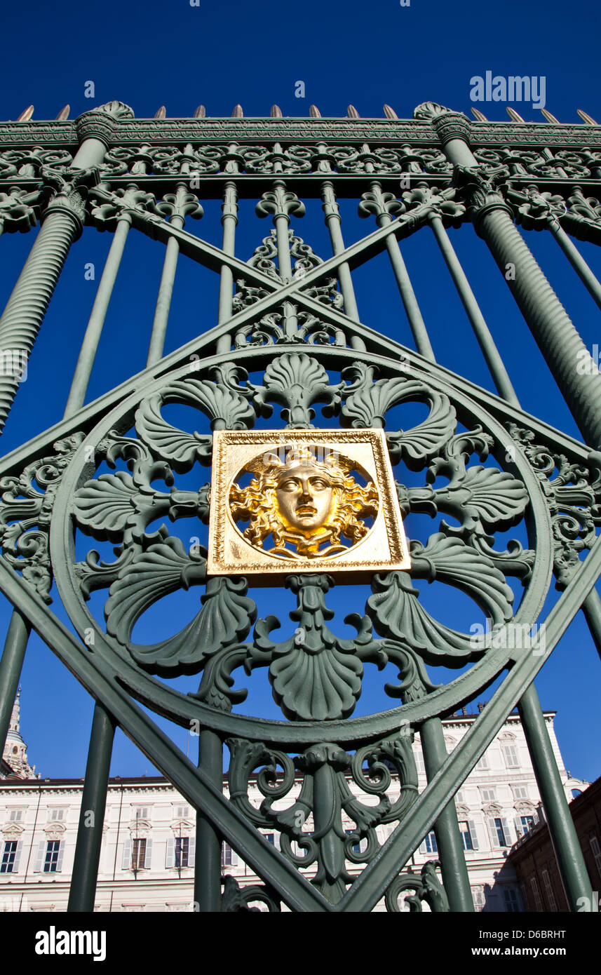 Royal gate hi-res stock photography and images - Alamy