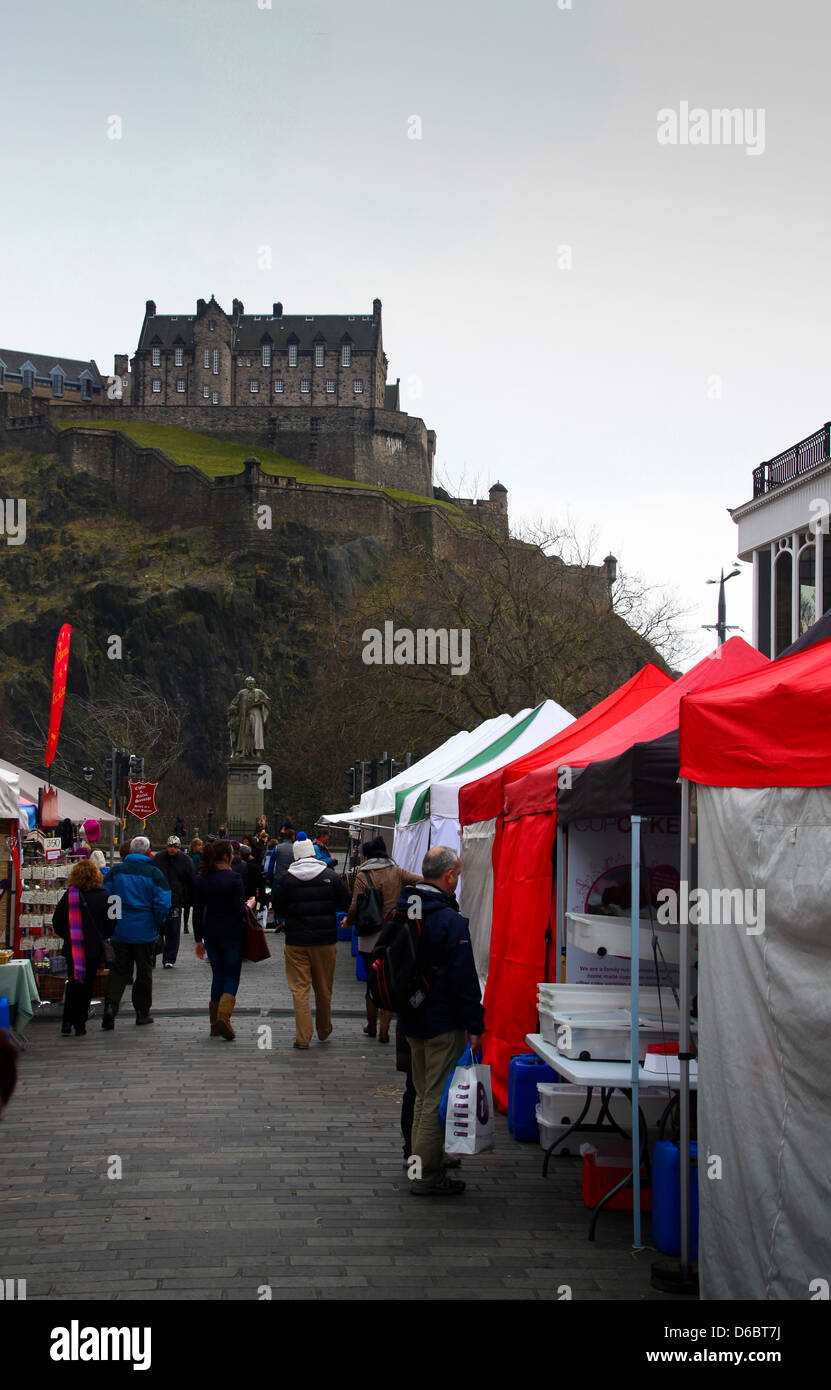 Edinburgh street food market hi-res stock photography and images - Alamy
