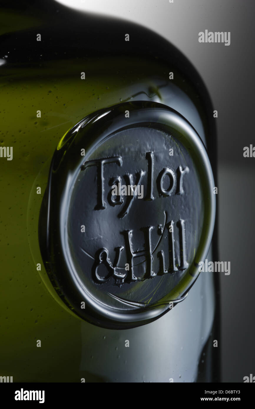 17th and 18th century English Bottle,green bottle Stock Photo - Alamy