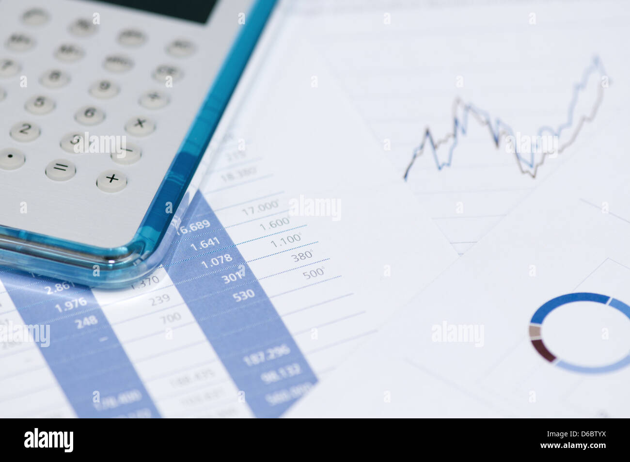 Annual chart hi-res stock photography and images - Alamy