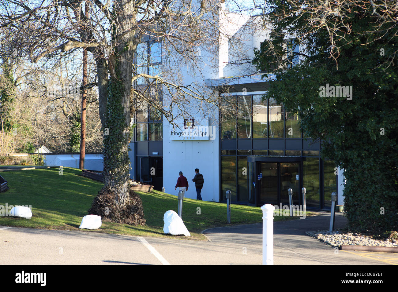 Entrance to the 4 star KIngsmill Hotel Business Centre & Spa in ...
