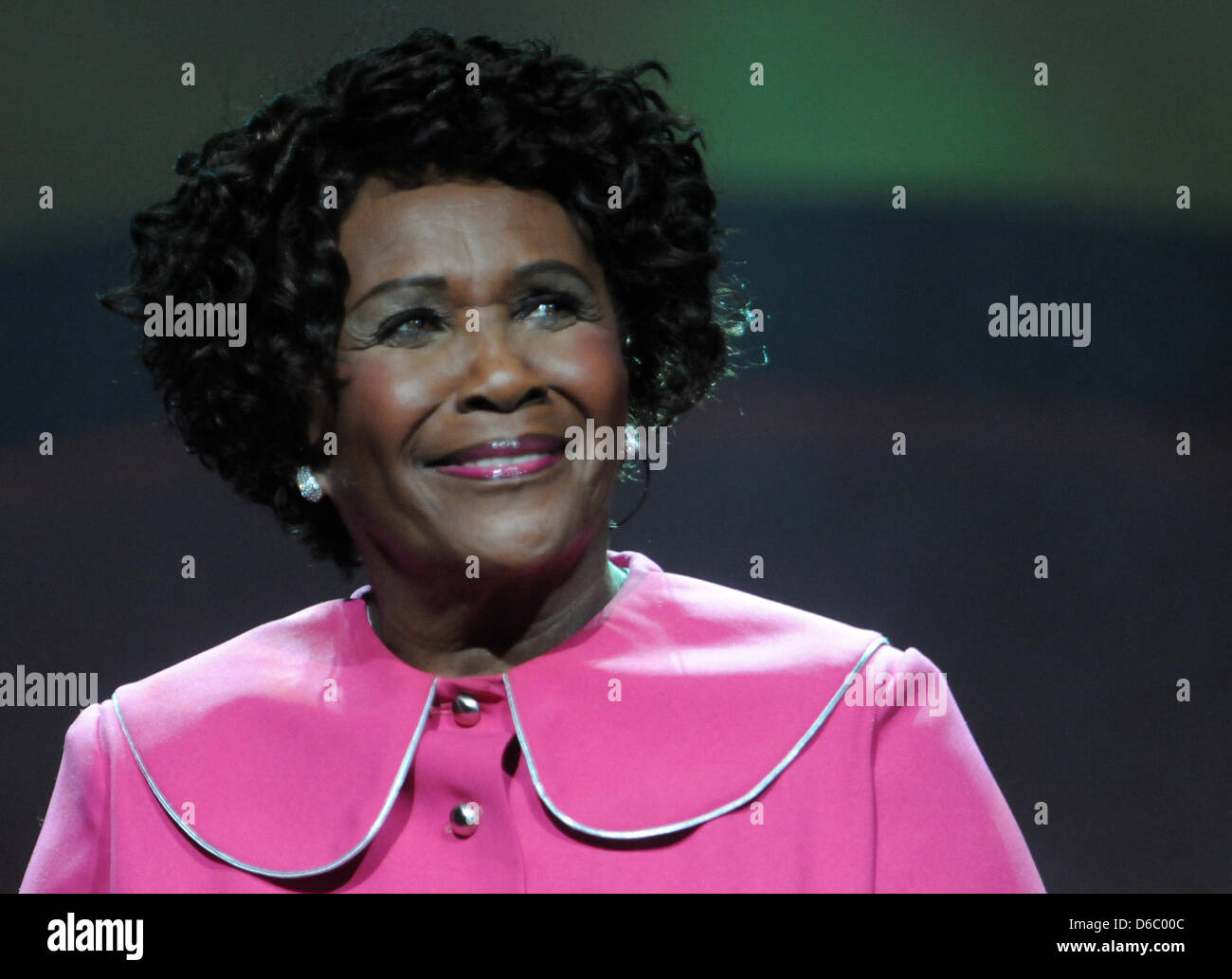 Die Soul-Sängerin Queen Esther Marrow posiert am Freitag (06.01.2012 ...