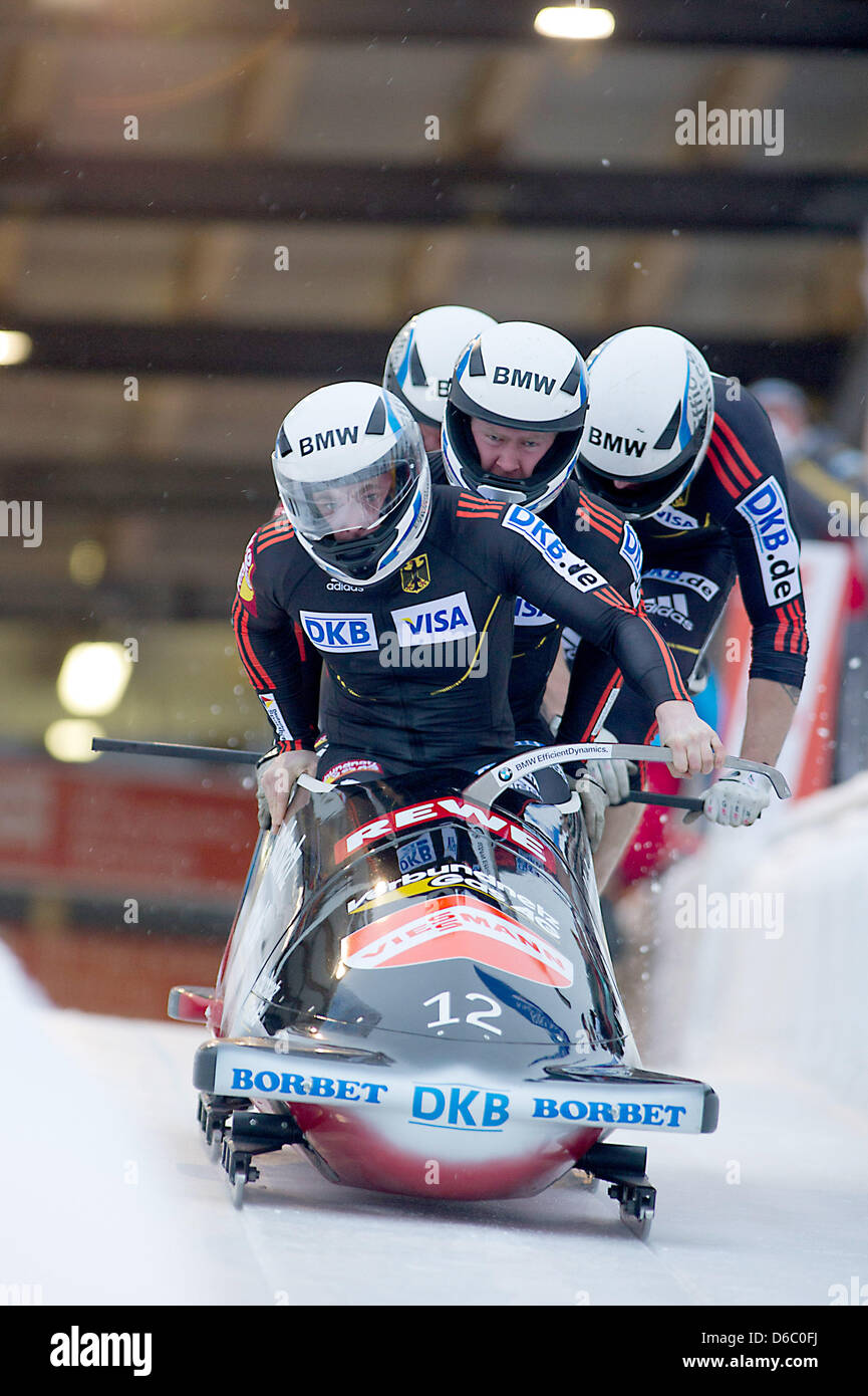 Bob pilot Maximilian Arndt and his pushers Alexander Roediger, Marko ...
