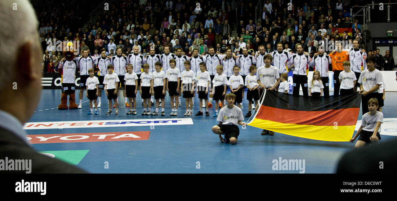 The team of Germany is seen before the handball international match ...