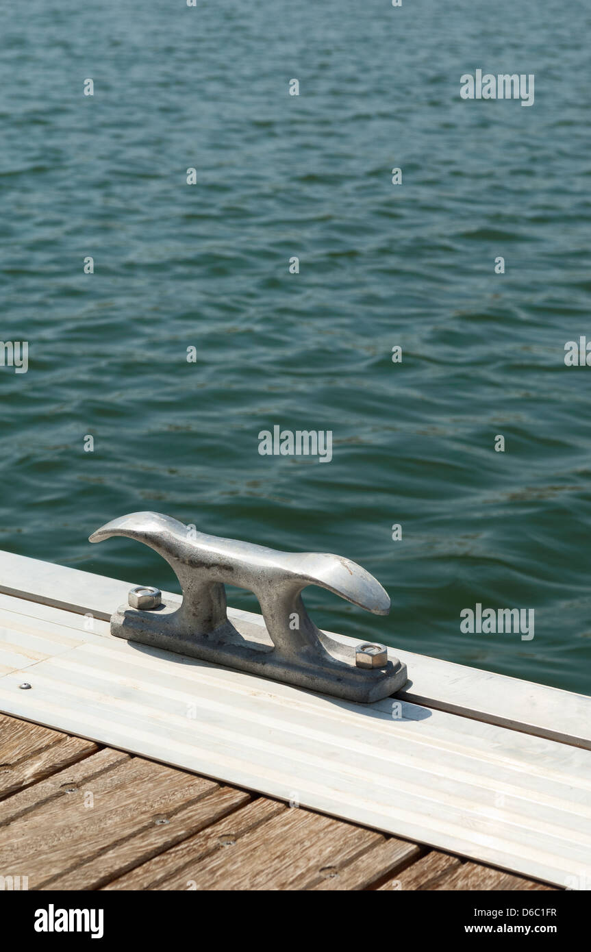 Floating bollard hi-res stock photography and images - Alamy