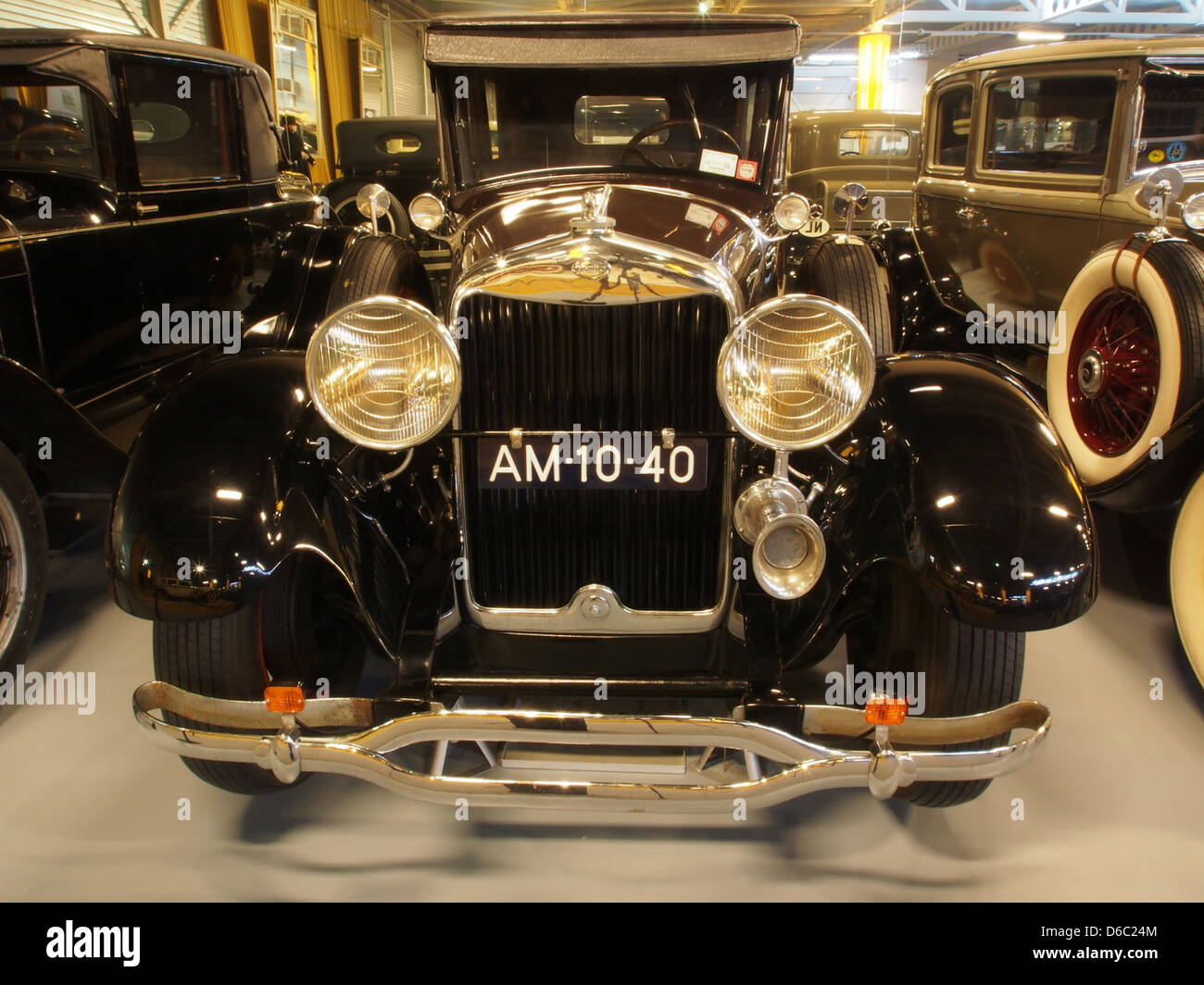 The 1929 Lincoln 172 C Limousine is a luxurious vintage vehicle, known ...