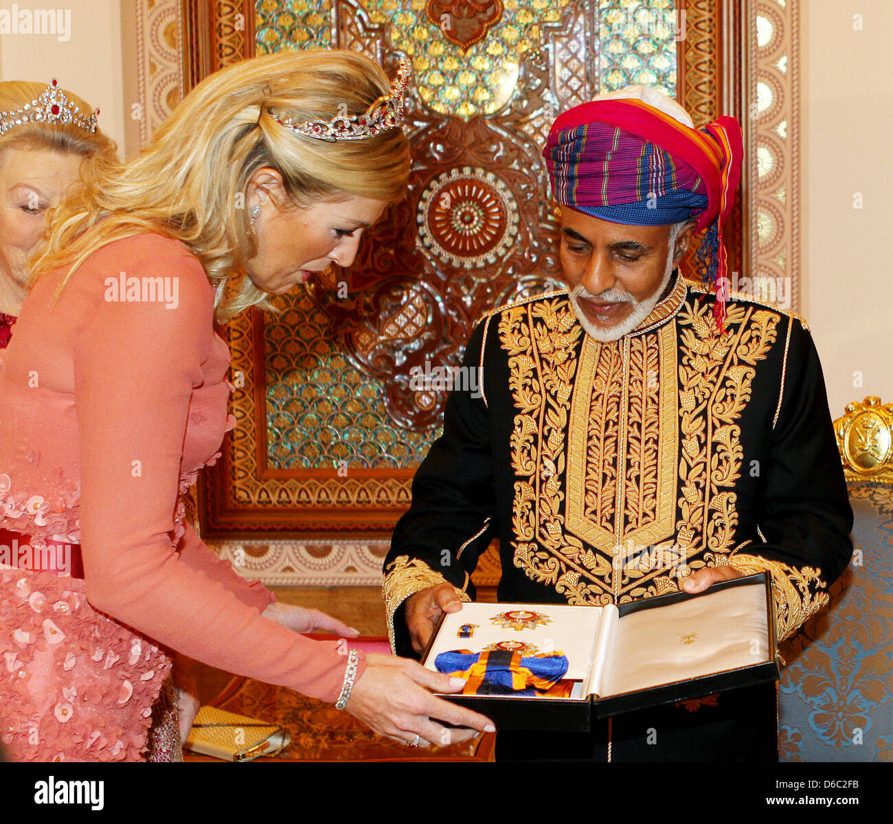 Dutch Princess Maxima receives a present from Sultan Qaboos bin Said ...