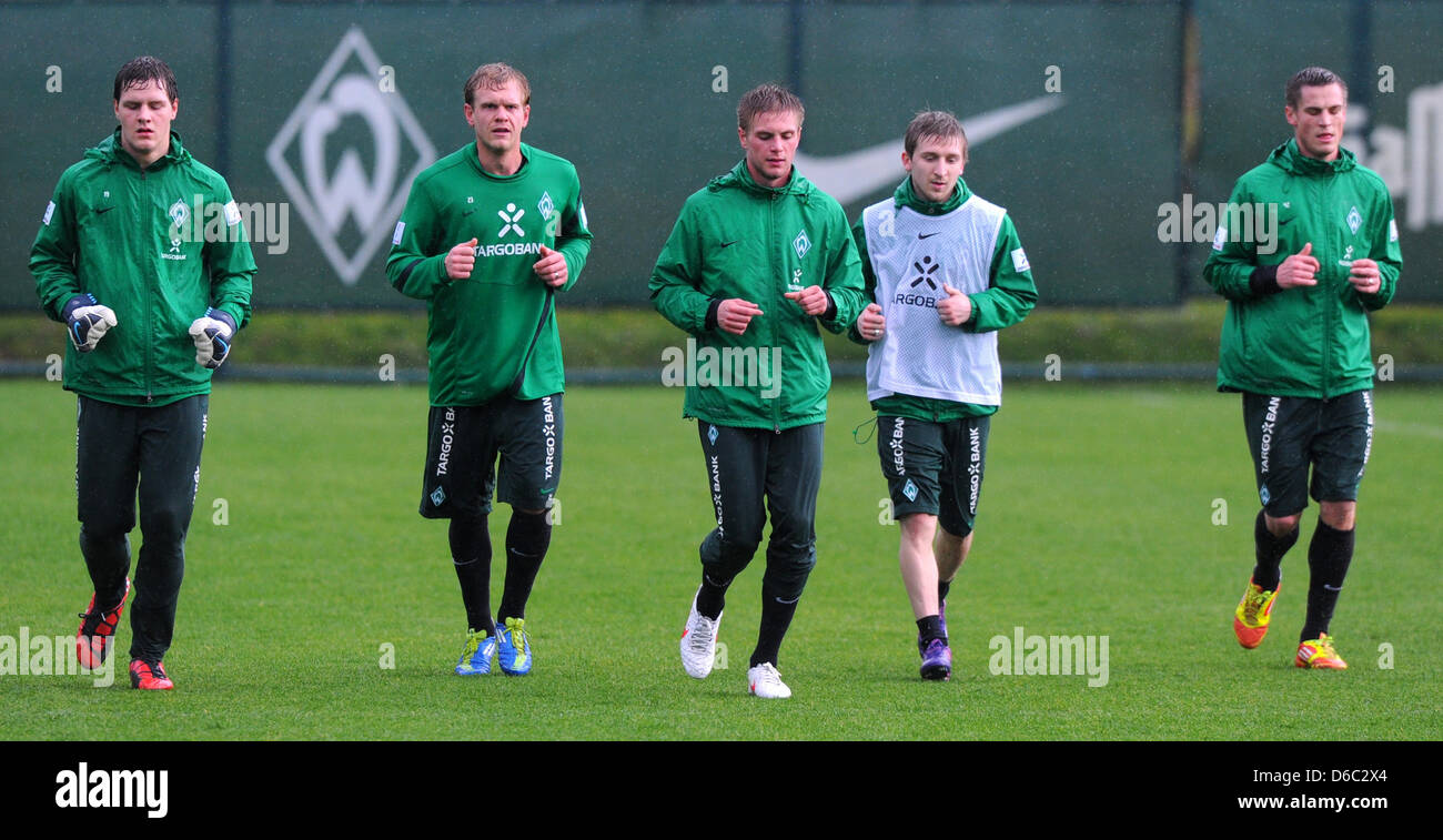 Torwart Bernd Düker, Andreas Wolf, Florian Trinks, Marko Marin und ...