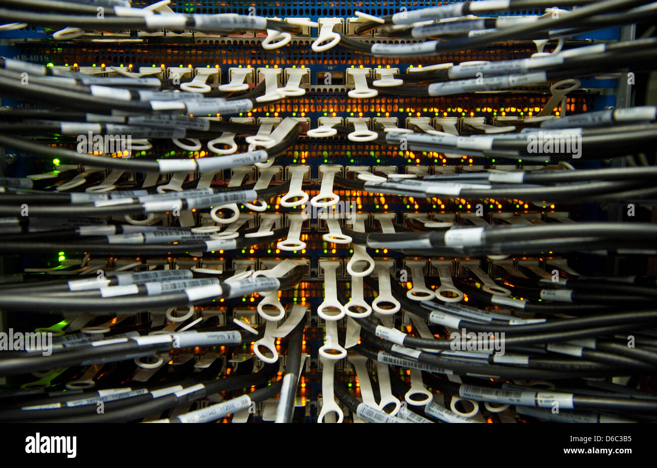 German internet institute hi-res stock photography and images - Alamy