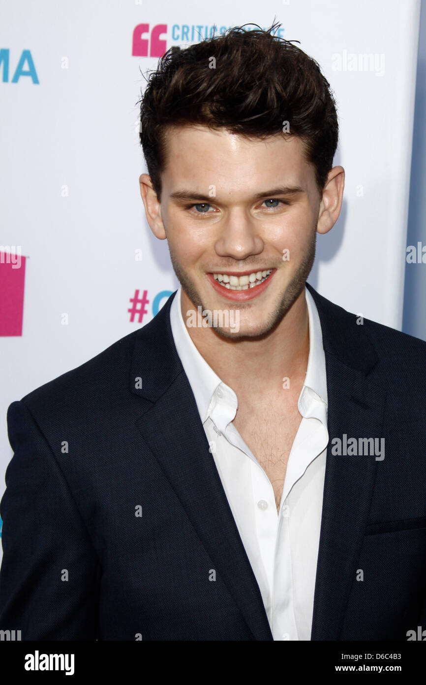 Actor Jeremy Irvine arrives at the 17th Annual Critics' Choice Movie ...