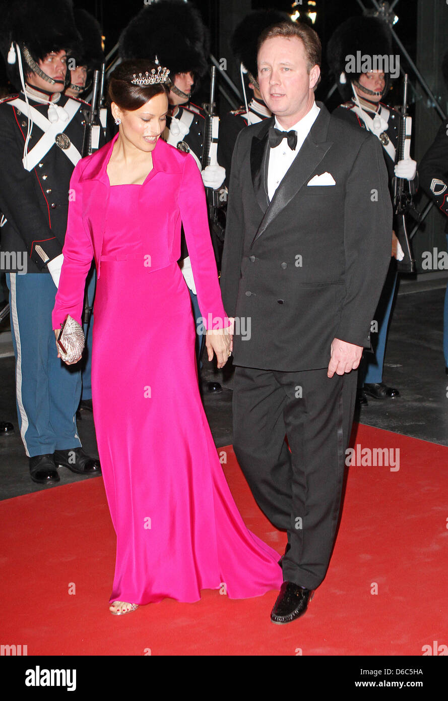 Prince Gustav of Sayn-Wittgenstein-Berleburg and his fiancee Carina ...