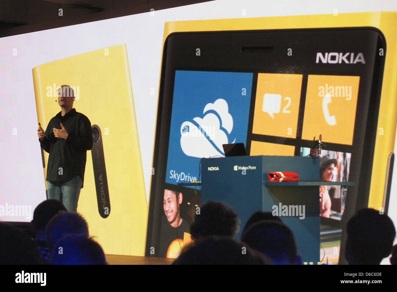 Nokia Manager Kevin Shields presents the new Windows Phone 8-OS powered ...