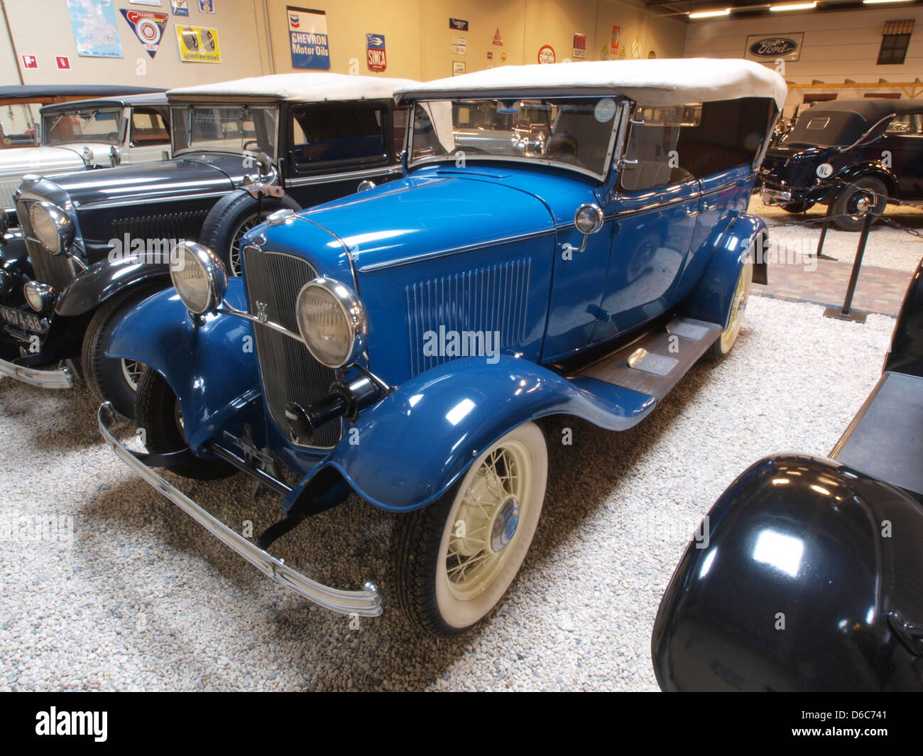 1932 Ford 13 Pheaton pic6 Stock Photo - Alamy