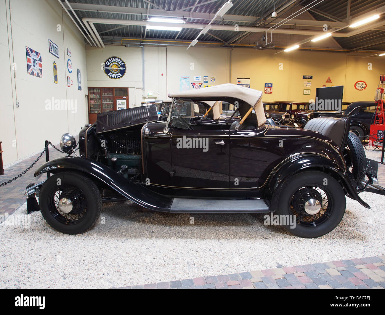 1932 ford roadster hot rod hi-res stock photography and images - Alamy