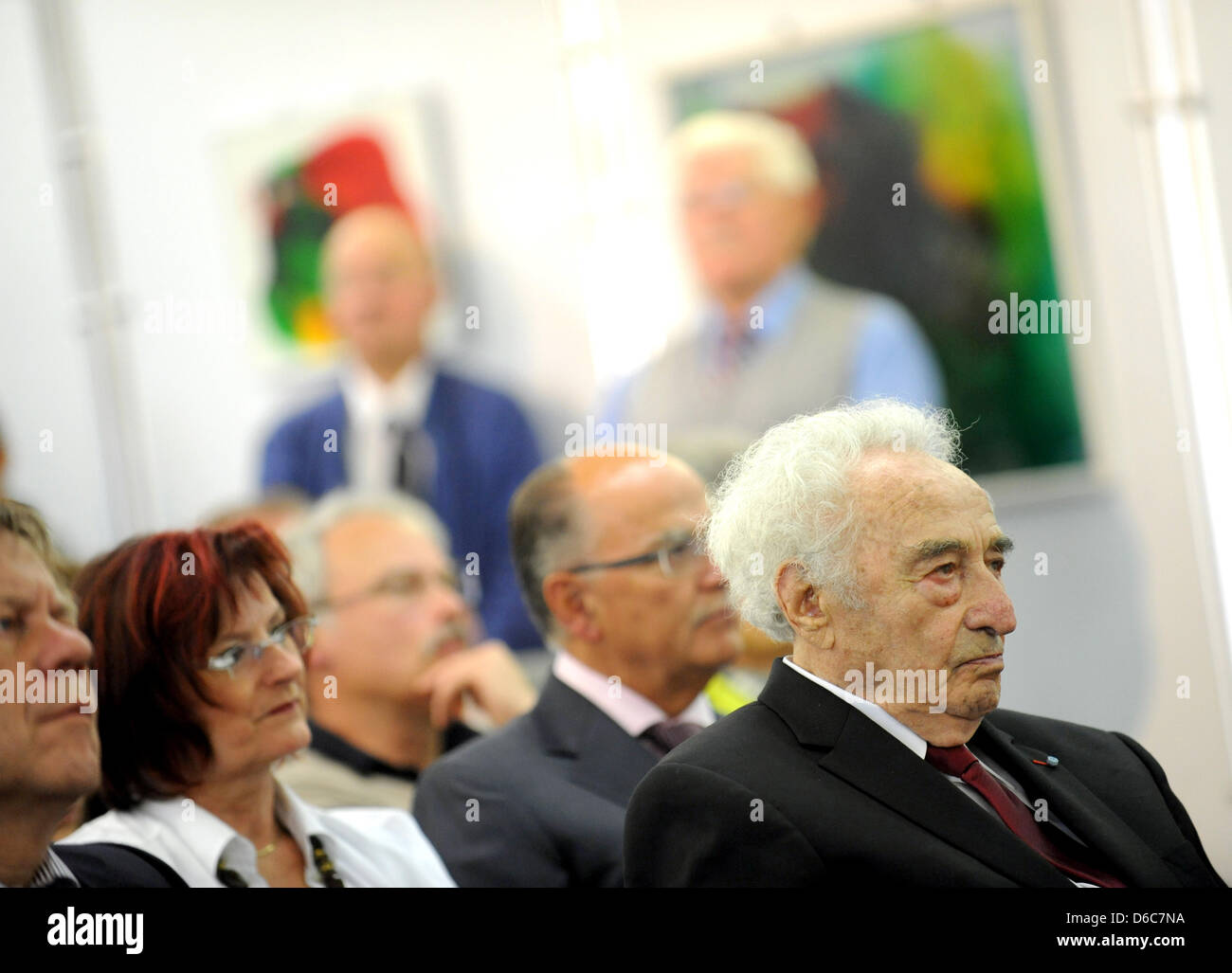 Author, painter and Holocaust survivor Max Mannheimer (R) attends the ...