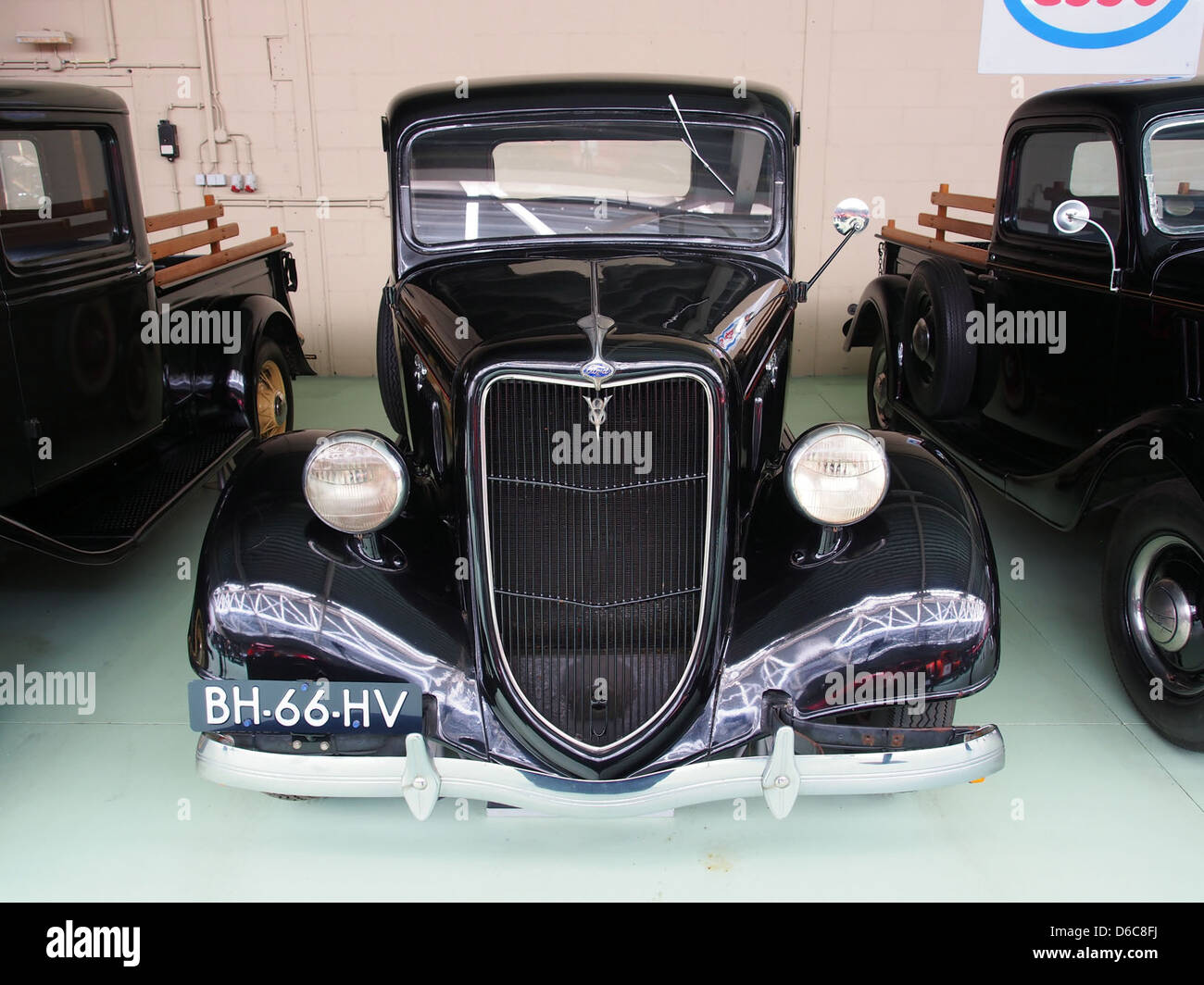 The 1935 Ford Model 50–830 is a light-duty pickup truck, known for its ...