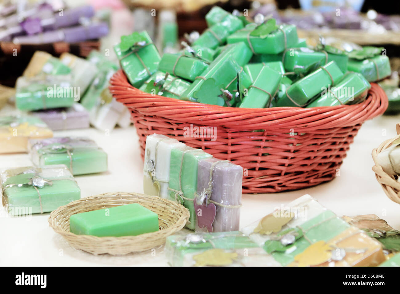 Body shop perfume oil hi-res stock photography and images - Alamy