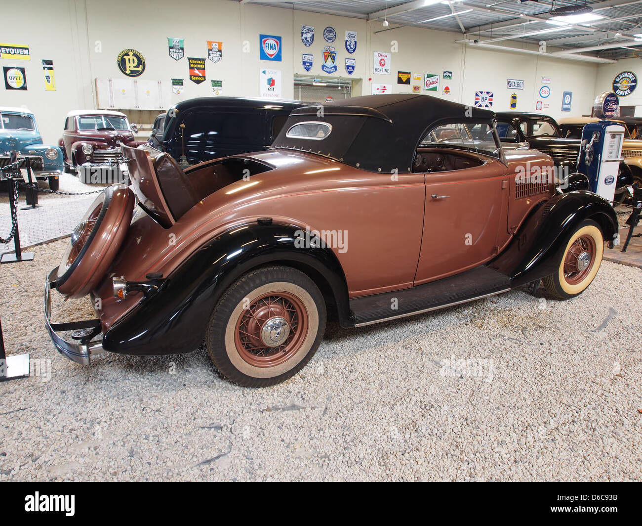 Pic16 hi-res stock photography and images - Alamy