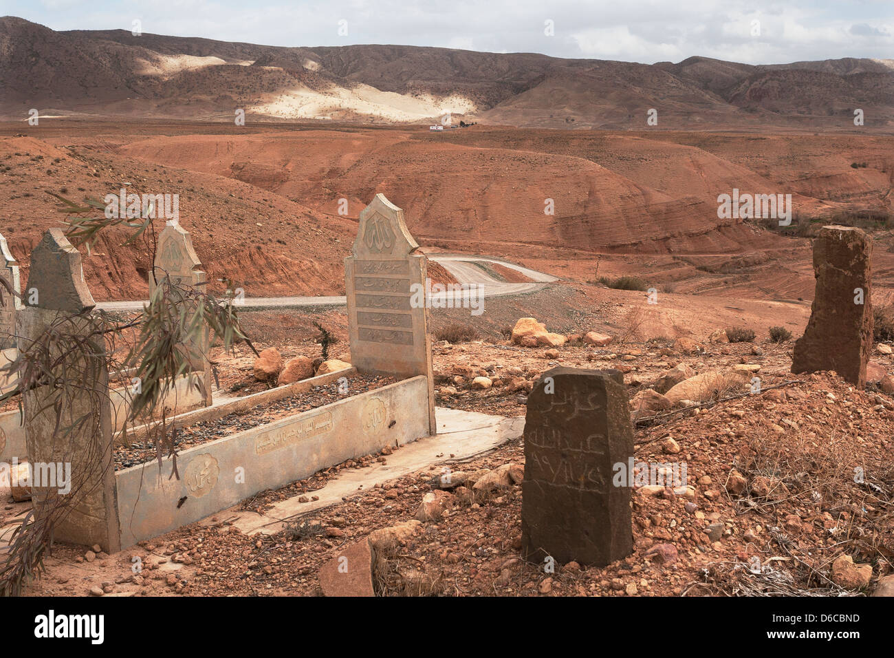Muslim Grave Stock Photos & Muslim Grave Stock Images - Alamy