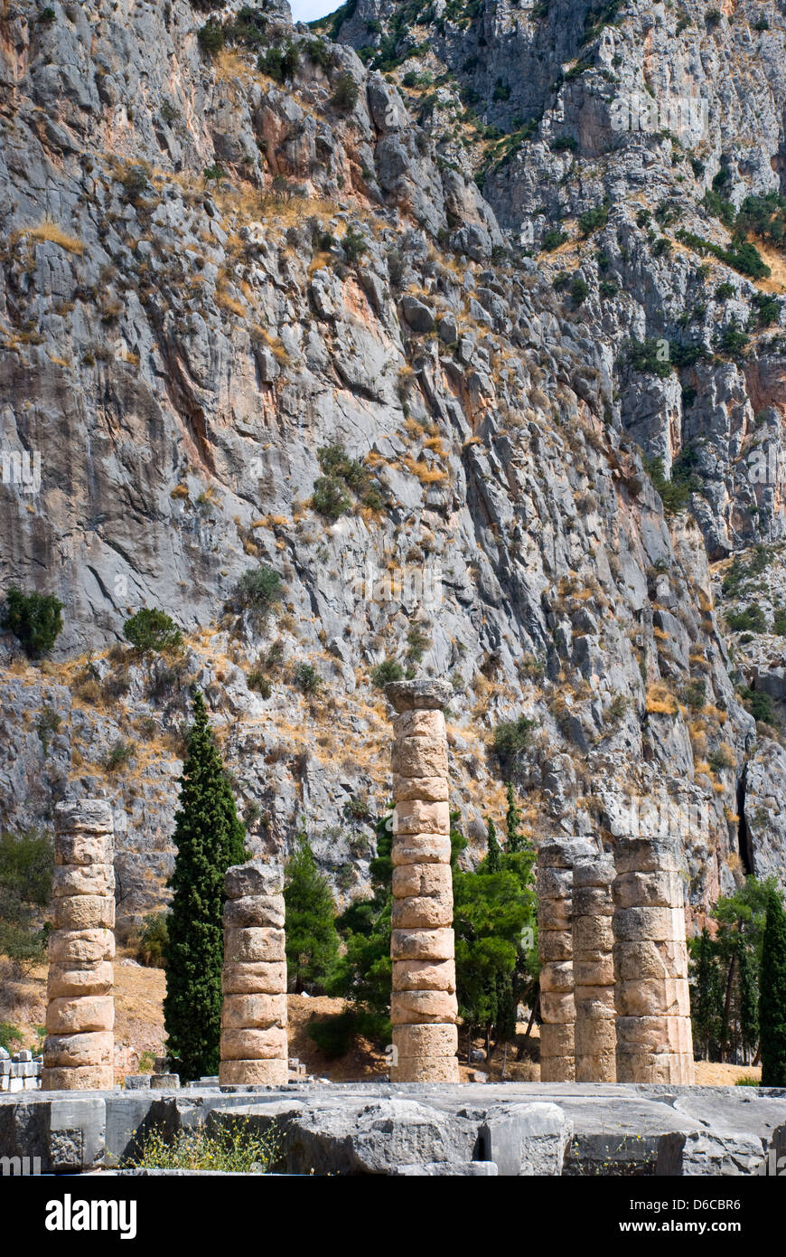 The temple of Apollo in Delphi. Greece Stock Photo - Alamy