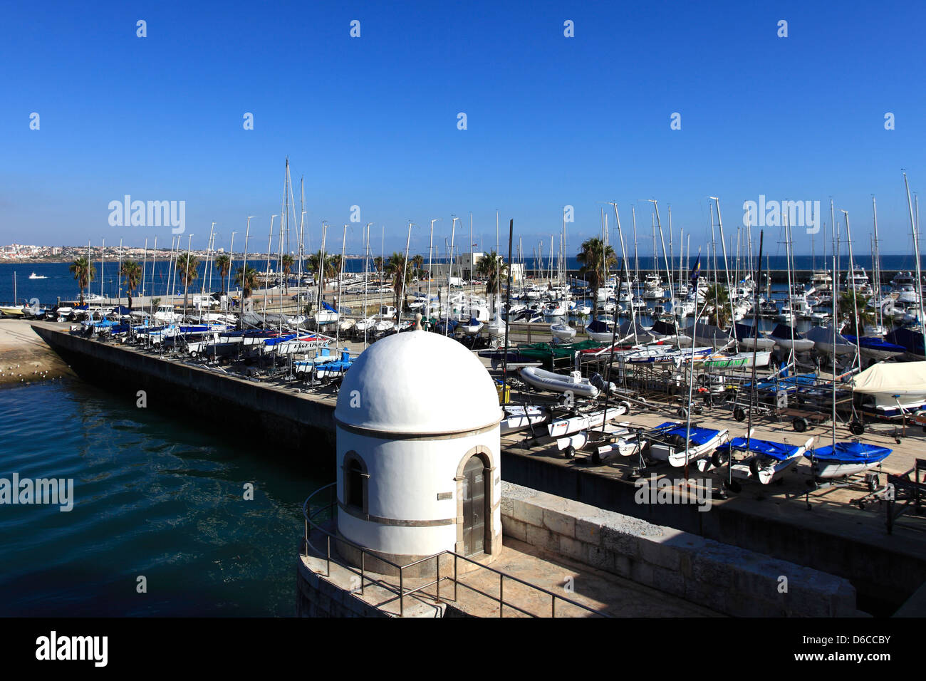 Visit cascais hi-res stock photography and images - Alamy