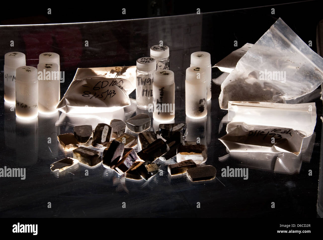 Atomic bomb research hi-res stock photography and images - Alamy