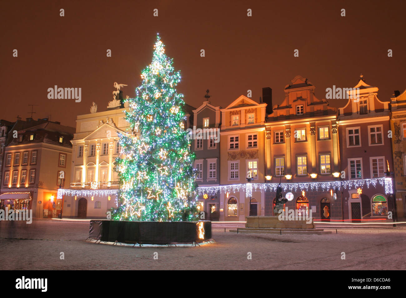 Old market square Stock Photo - Alamy