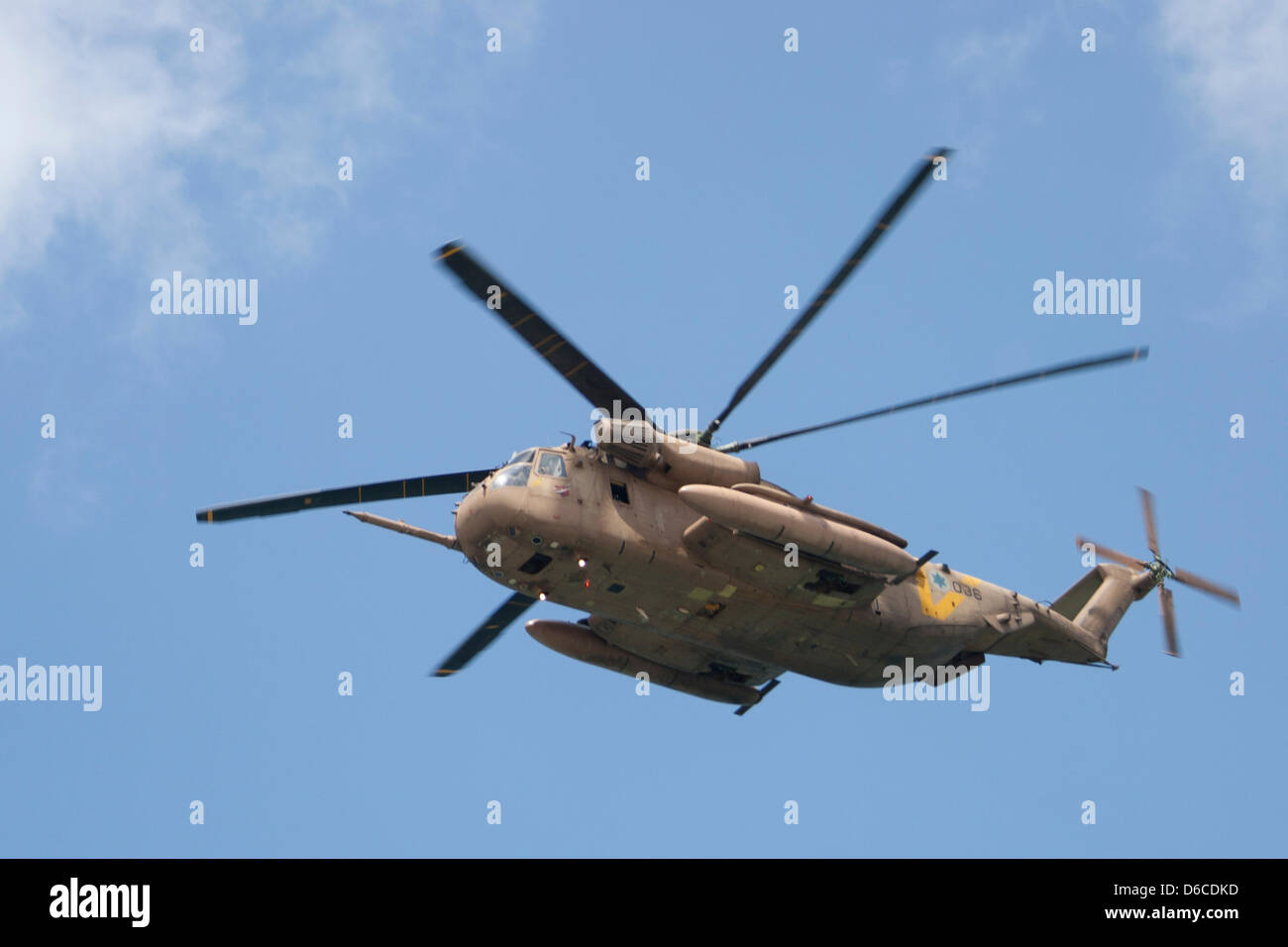 Tel Aviv, Israel. 16th April, 2013. Israeli air force aircraft fly over ...