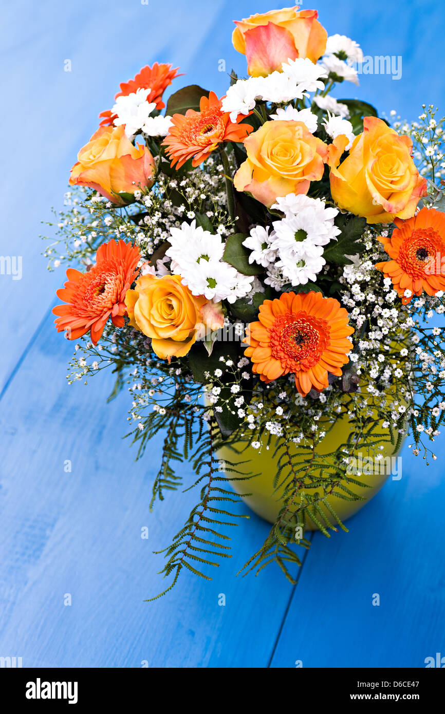 bunch of spring flowers Stock Photo - Alamy