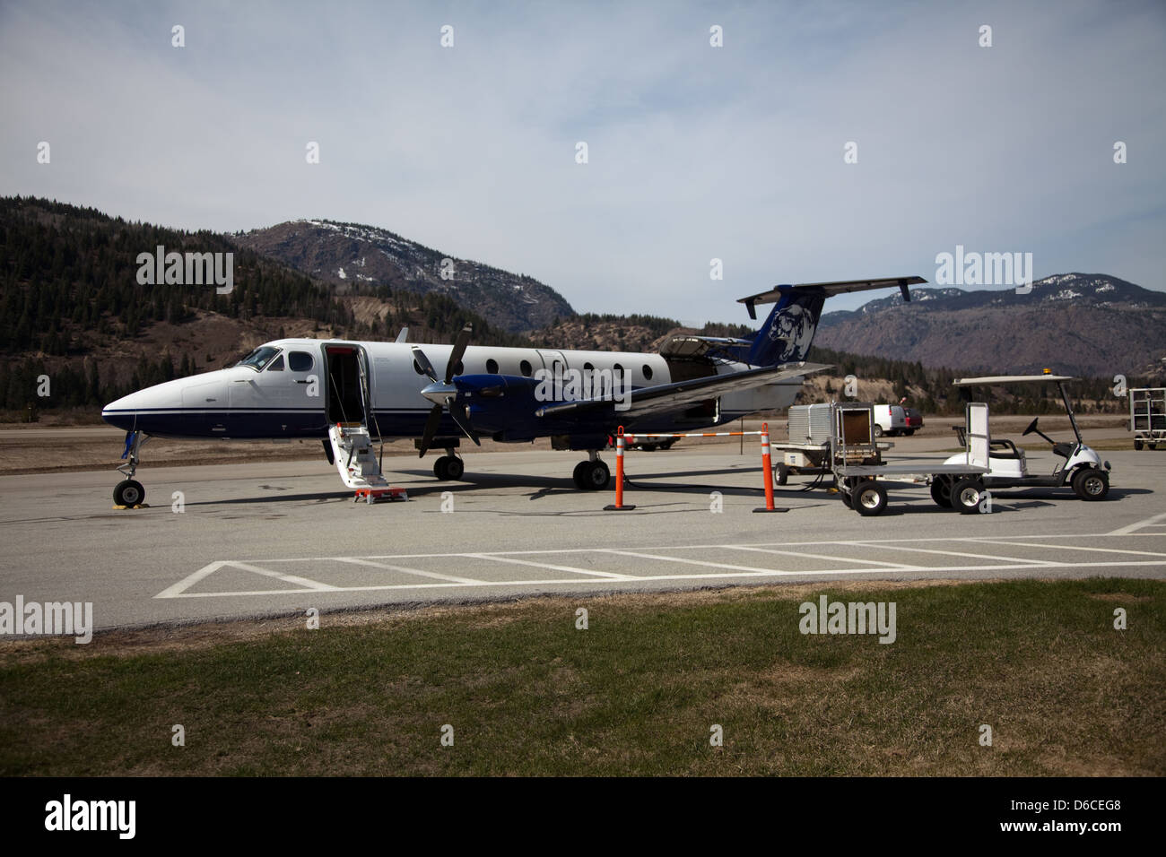 Beechcraft 1900c hi-res stock photography and images - Alamy