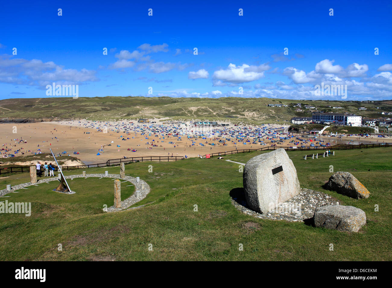 Droskyn Sundial, Millennium Landmark, Perranporth village; Cornwall ...