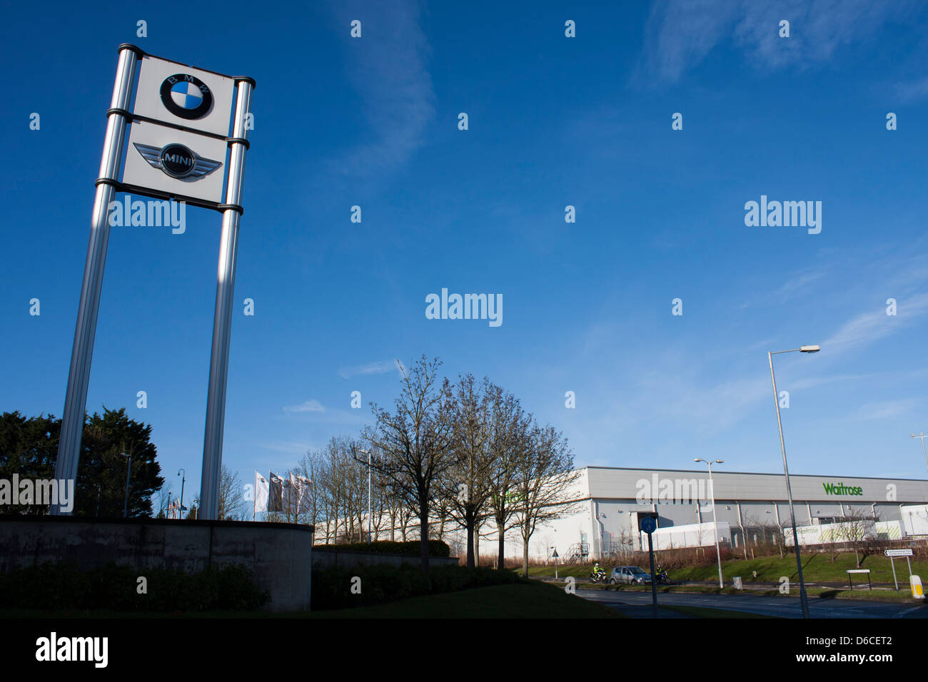 Bmw mini logo hi-res stock photography and images - Alamy